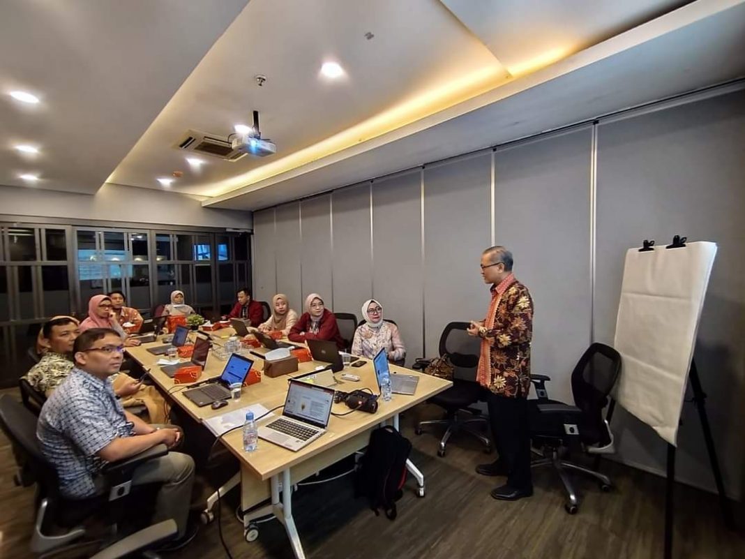 Info Training OSS RBA Tahun 2024 ( Online Single Submission Risk Based Approach ) - Pusdiklat LSMAP